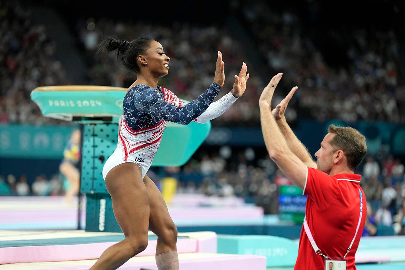 Simone Biles Makes Big Admission After Winning Olympic Gold in the All ...