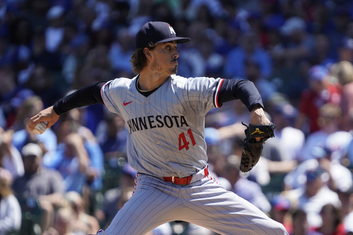 Twins starter Joe Ryan leaves Cubs game with apparent injury - Athlon ...