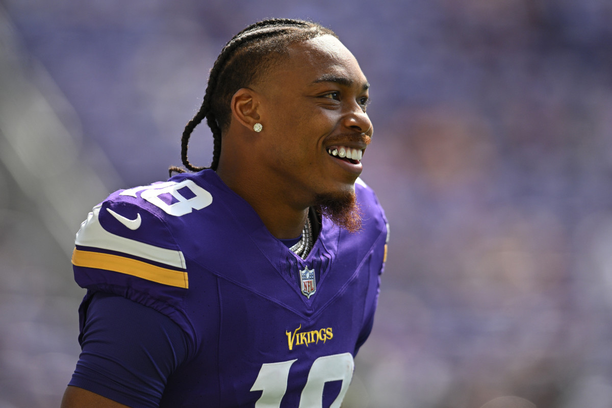 Justin Jefferson was all Vikings fans when he was mic'd up against the Raiders - Athlon Sports