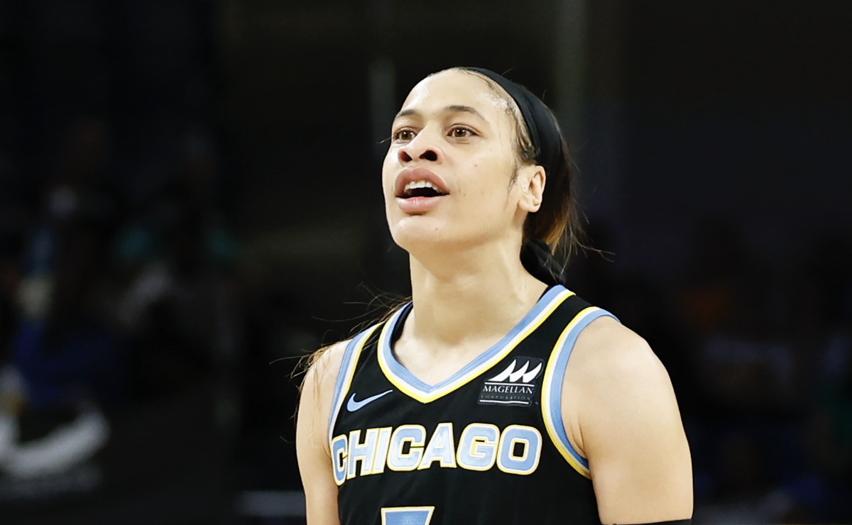 Chennedy Carter Gets Crucial Update Ahead Of Sky Aces Athlon Sports