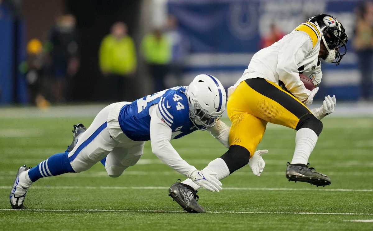 Indianapolis Colts LB Zaire Franklin Calls Out Pittsburgh Steelers Fans Ahead of Matchup ...