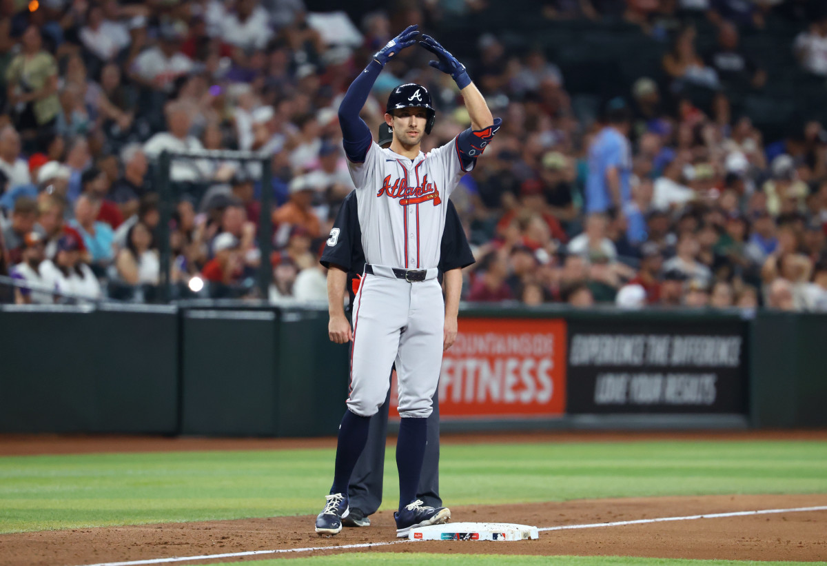 Clemson Product Eli White Carves Out Key Platoon Role in Braves' Outfield - Athlon Sports