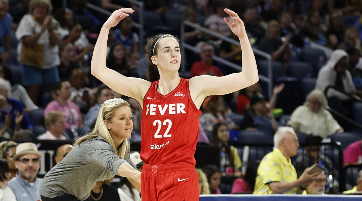 Why Caitlin Clark Is Running Away With the WNBA Rookie of the Year Award - Athlon Sports