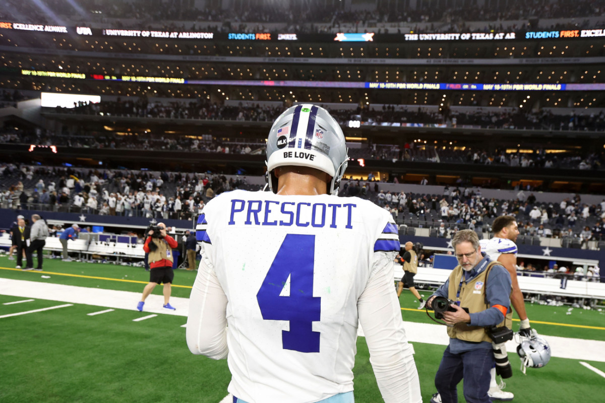 Dallas Cowboys’ Dak Prescott’s Second Interception Stalls Comeback ...