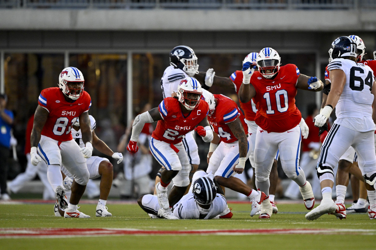 SMU Football adds explosive WR in transfer portal steal - Athlon Sports