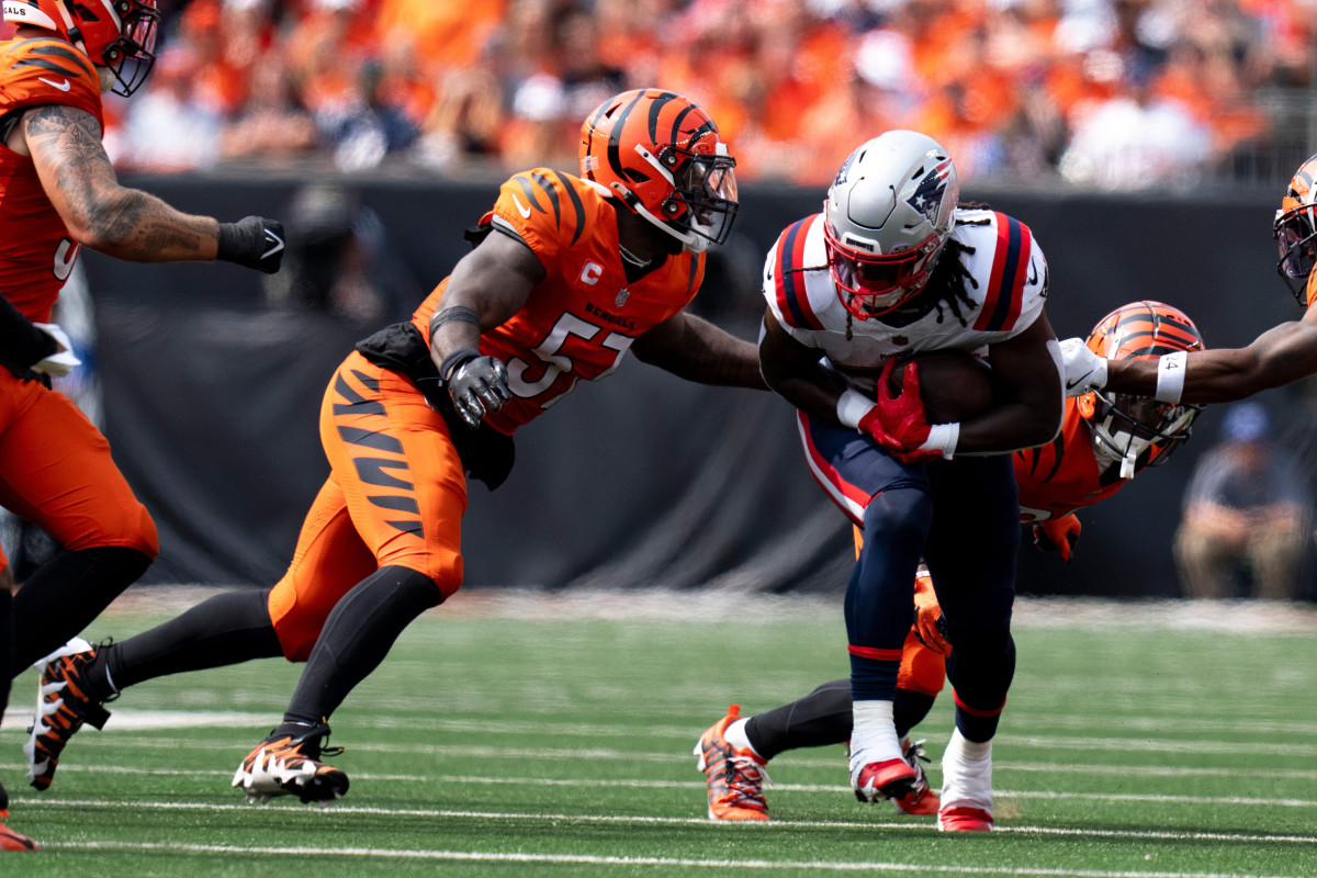 Baker Mayfield, Sam Darnold, Cooper Beebe, Zach Baun Among Week 1's Secret Superstars - Athlon ...