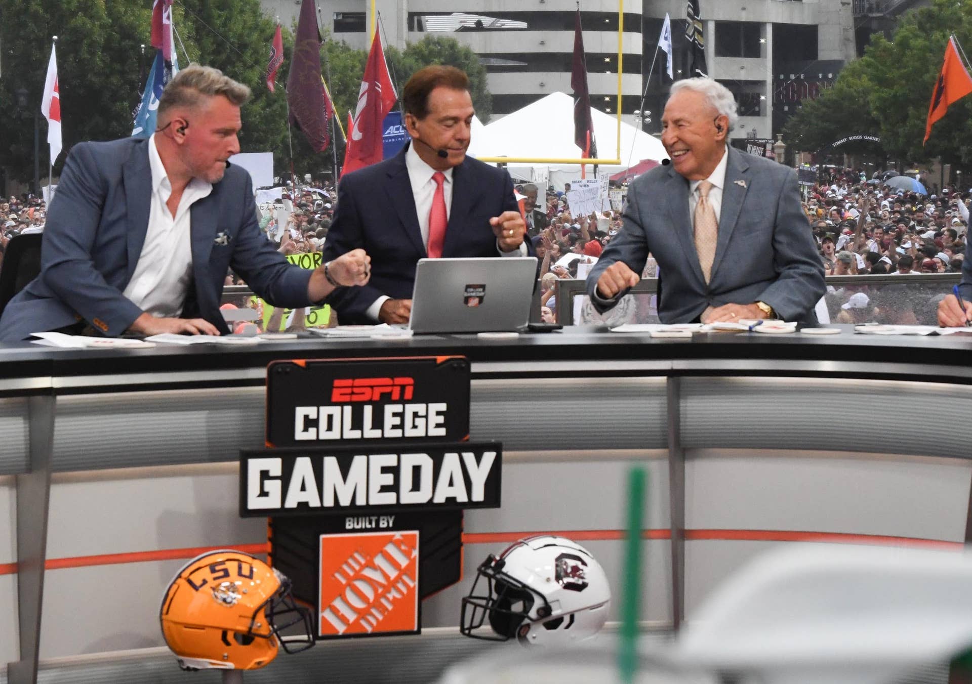 Nick Saban Takes Lively Shot at 'Stanford Steve' on 'College GameDay ...