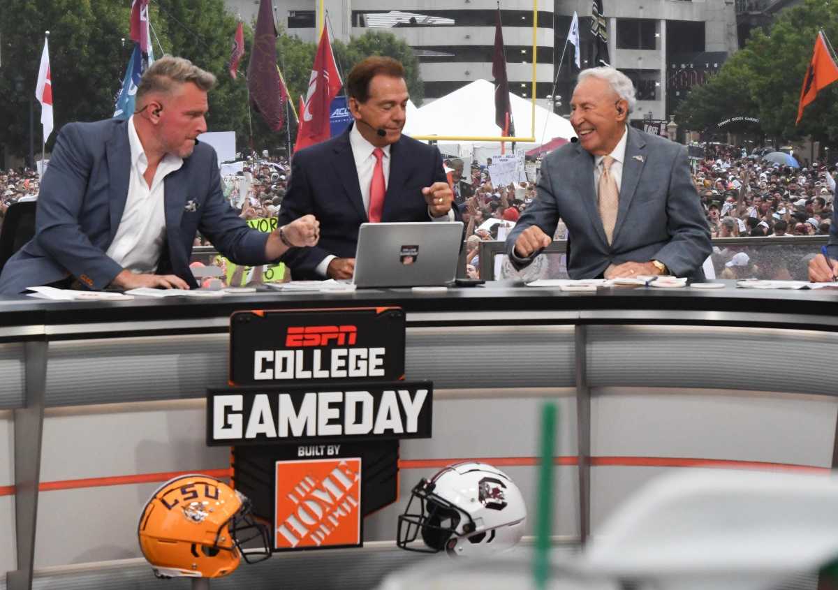 'College GameDay' Announces Celebrity Guest Picker for Miami-California - Athlon Sports