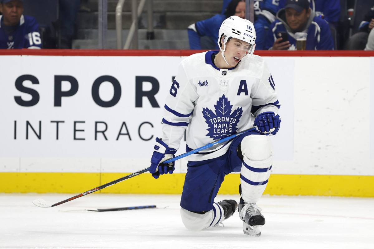 NHL Insider Foresees Only 2 Endings for Maple Leafs-Mitch Marner Saga ...