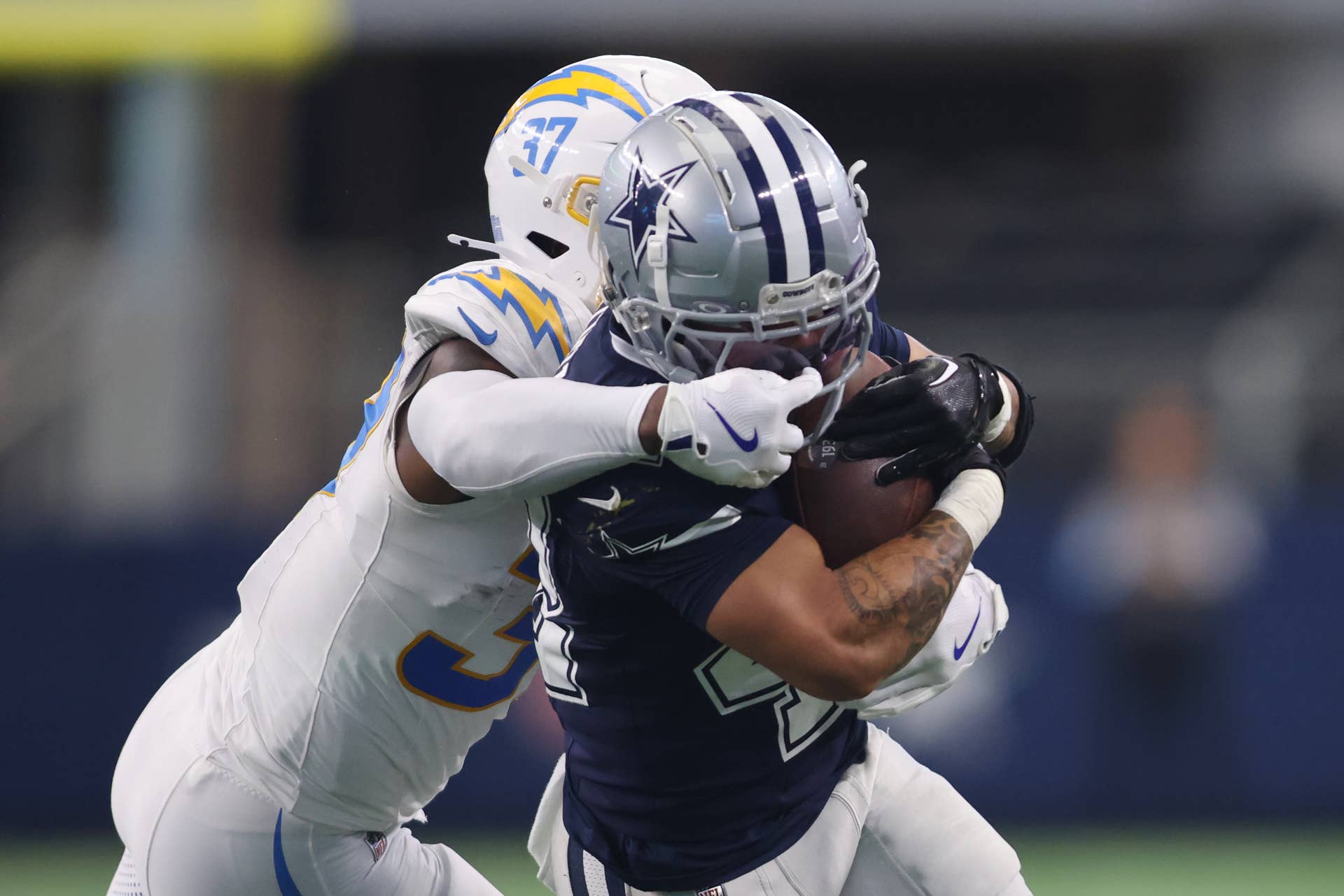Pressure Mounts for Cowboys to Bench RB Deuce Vaughn Amid Struggles ...