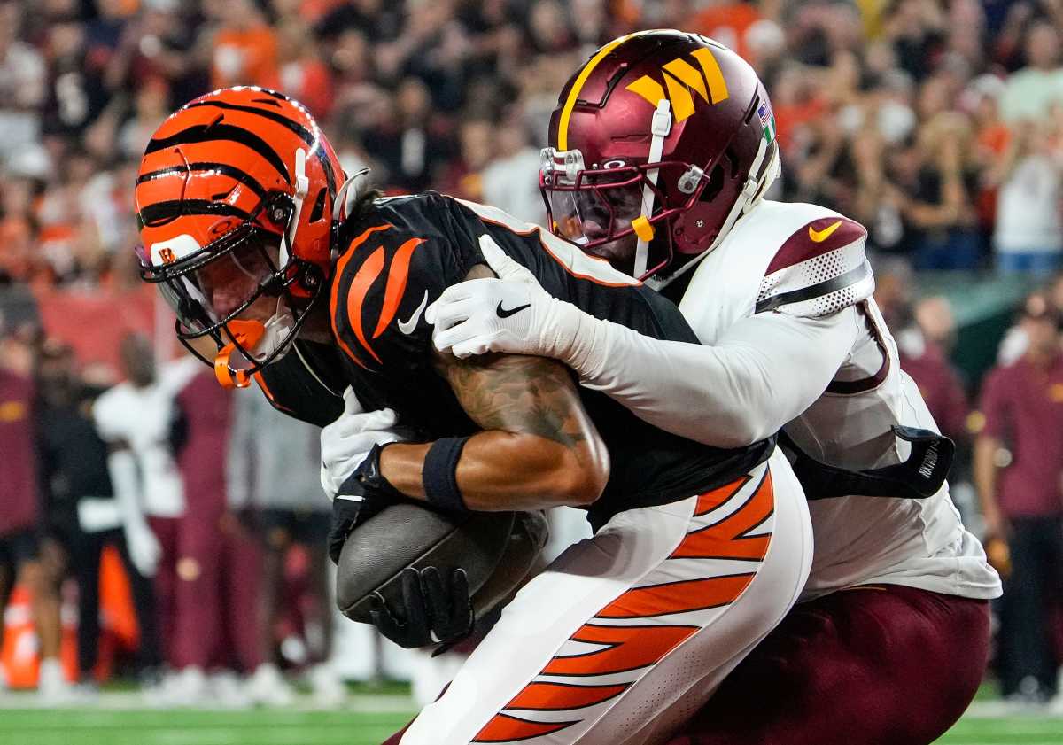 Washington Commanders Re-Sign Inconsistent Cornerback Noah Igbinoghene ...