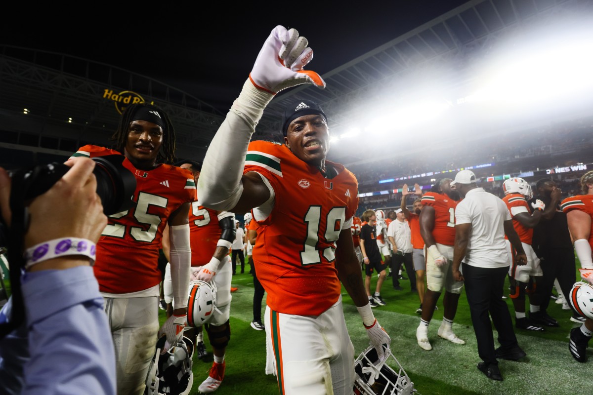 Slow-Mo Video of Miami-Virginia Tech Final Play Leaves Fans Unconvinced ...