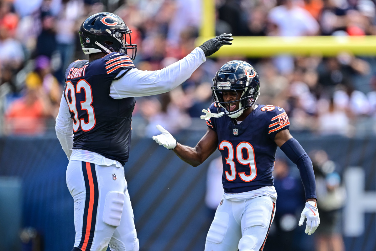 Bears sign defensive tackle to 53-man roster - Athlon Sports