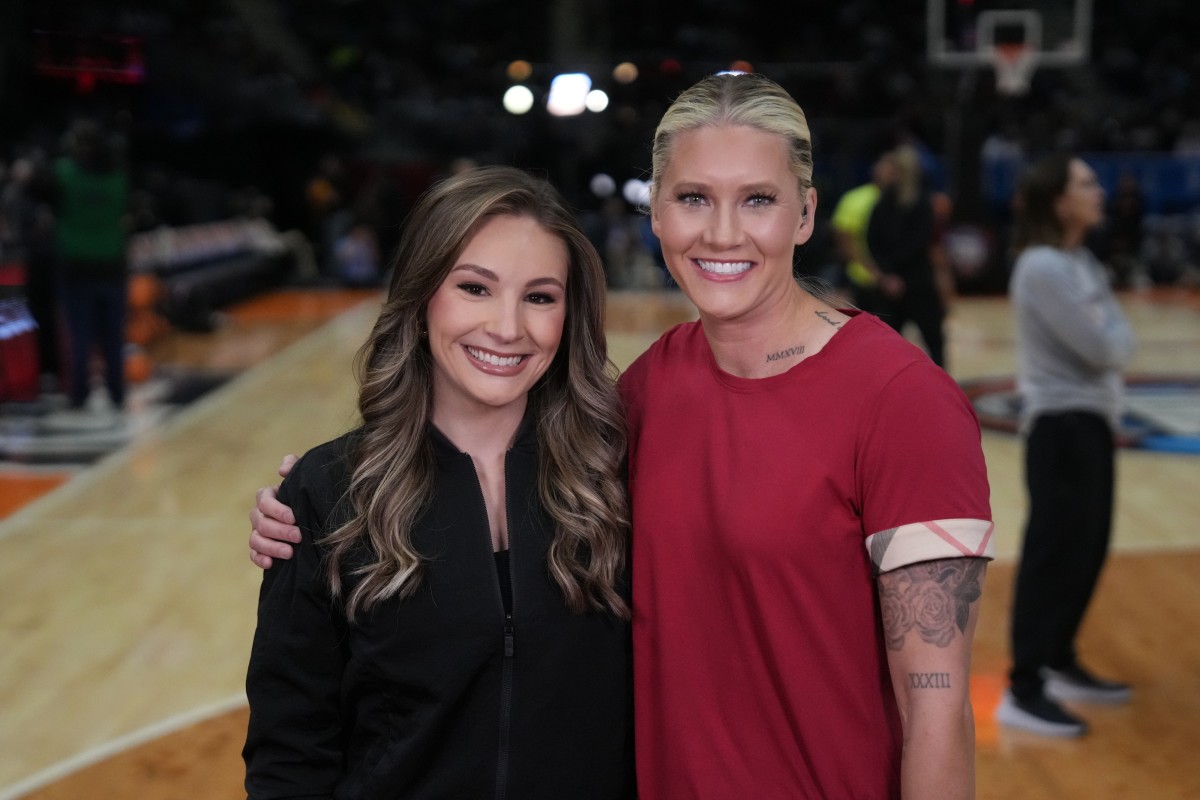 Reporter Alyssa Lang Is Trending After Diego Pavia Interview in ...