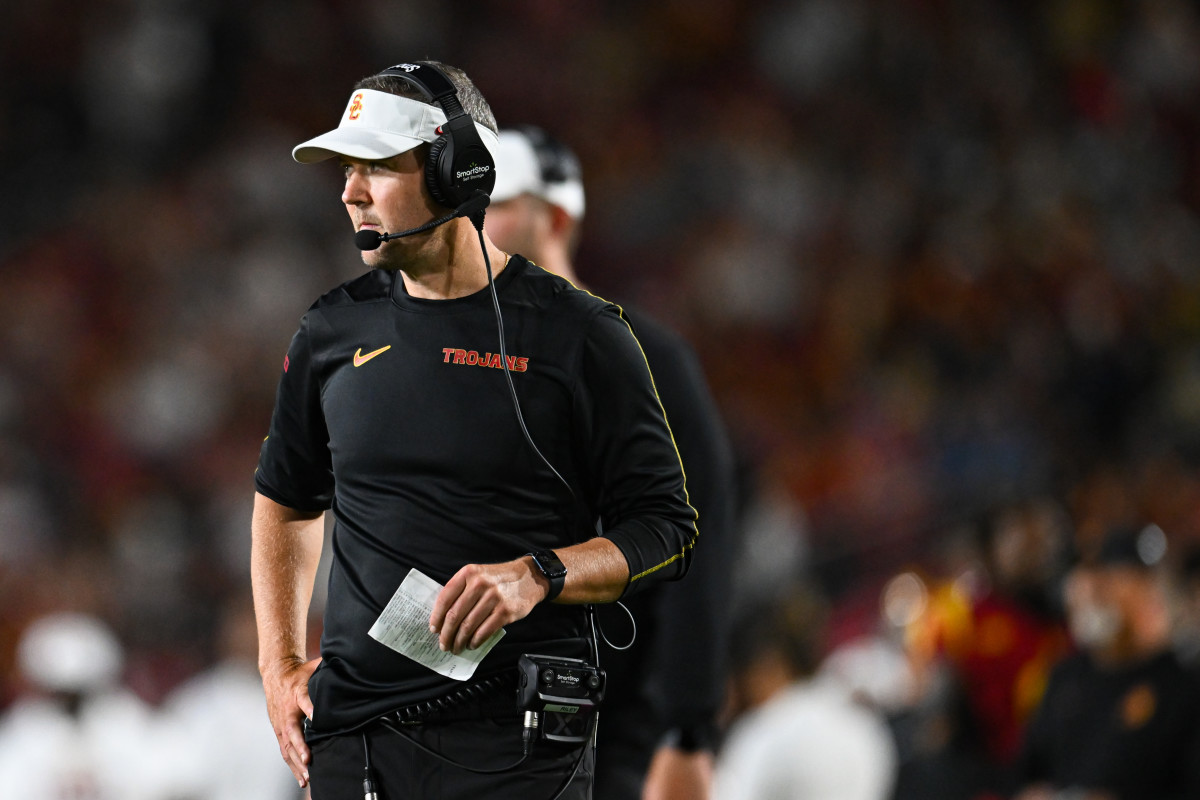 Lincoln Riley Sends Strong Message About 5-Star Freshman QB Husan ...