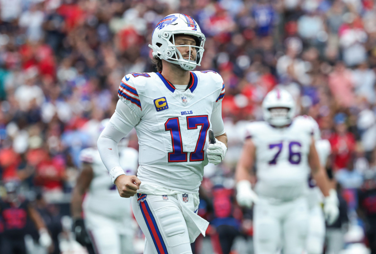 NFL RedZone's Scott Hanson Ripped Bills Live On Air for Poor Clock ...