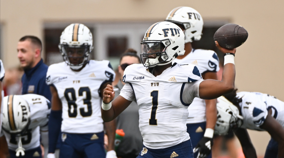 Liberty vs. FIU Score Prediction: Flames Return From 17-Day Break to ...