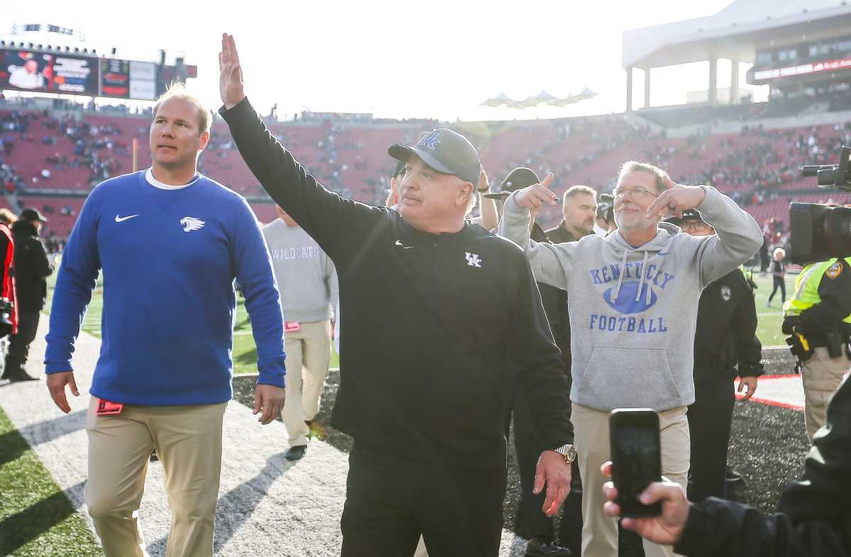 Mark Stoops Addresses Media Before Kentucky Wildcats Spring Game ...