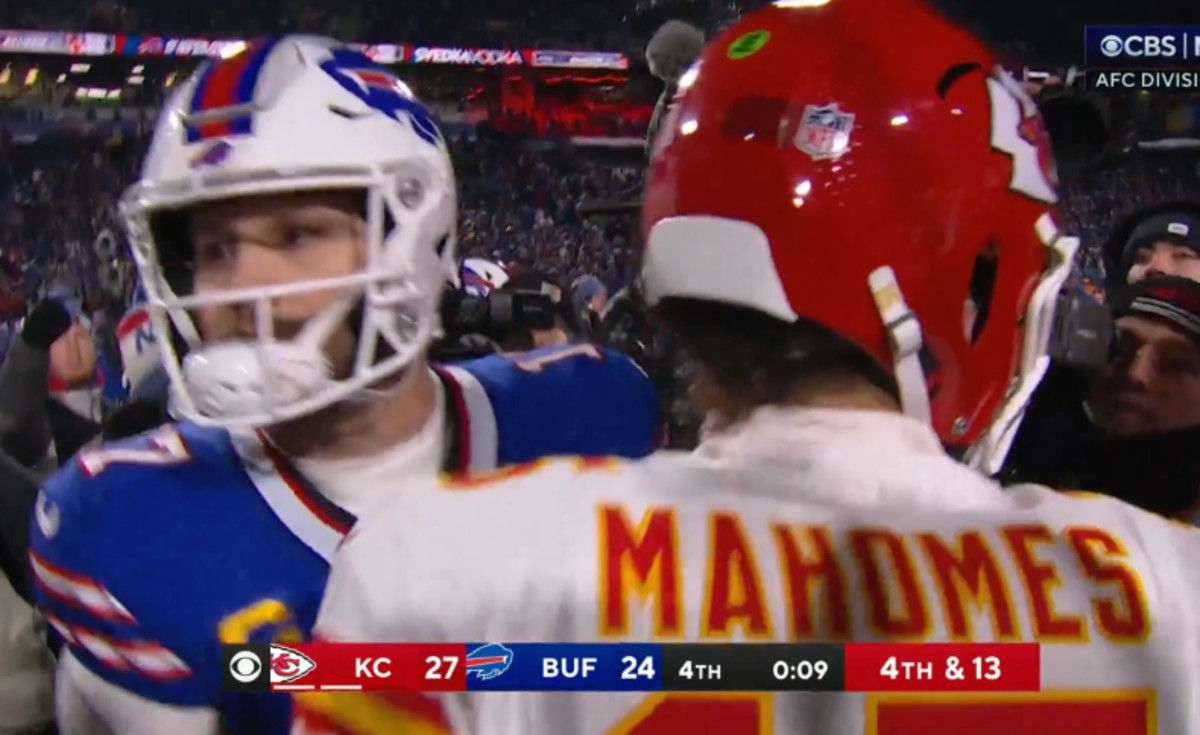 Quick Postgame Handshake Between Josh Allen And Patrick Mahomes Goes