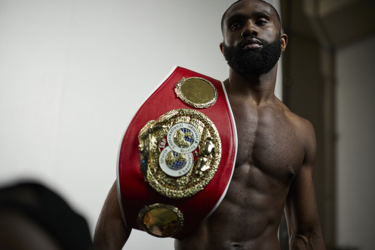 Ennis Outclasses Stanionis In Saturday Night Showdown - Athlon Sports