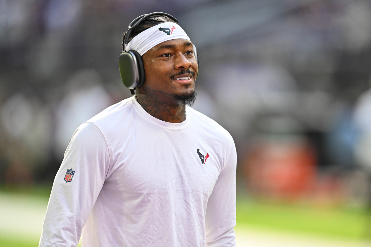 Patriots Make Final Decision on Stefon Diggs After Viral Video ...