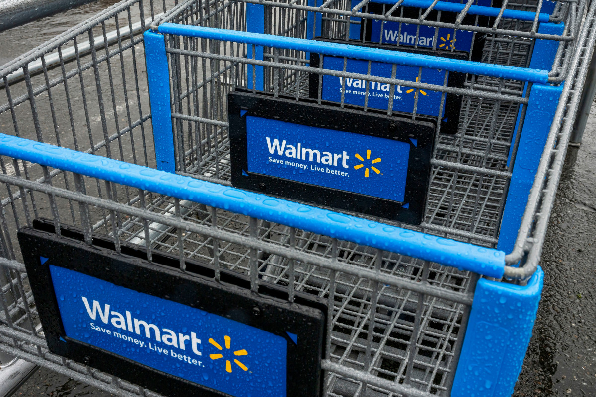 Walmart Selling 'Amazing' Athletic Sneakers for $14: 'More Comfortable ...