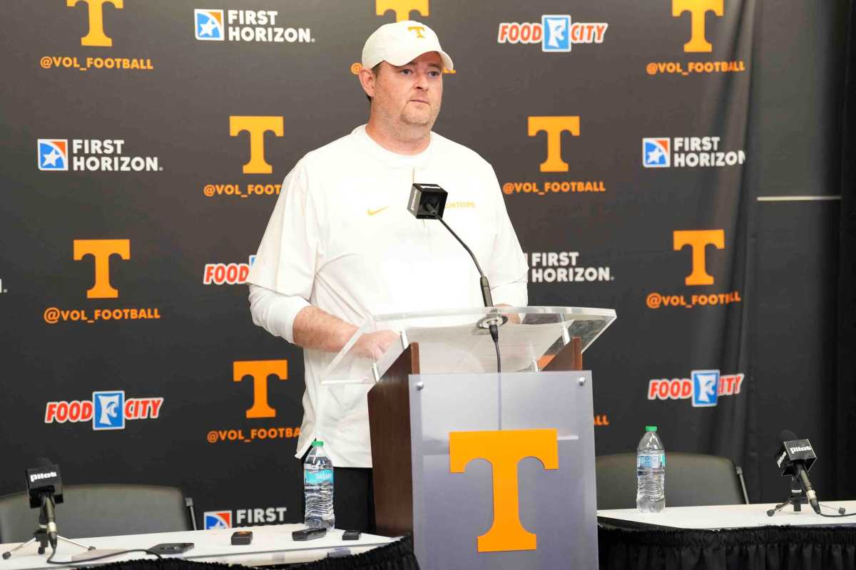 Tennessee Reveals New Transfer Portal Plans at Quarterback - Athlon Sports