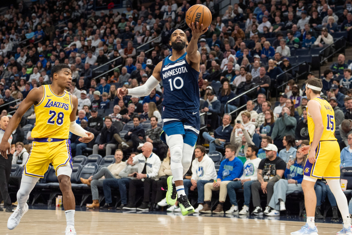 Will Conley Be A Problem For The Timberwolves In The Playoffs? - Athlon ...