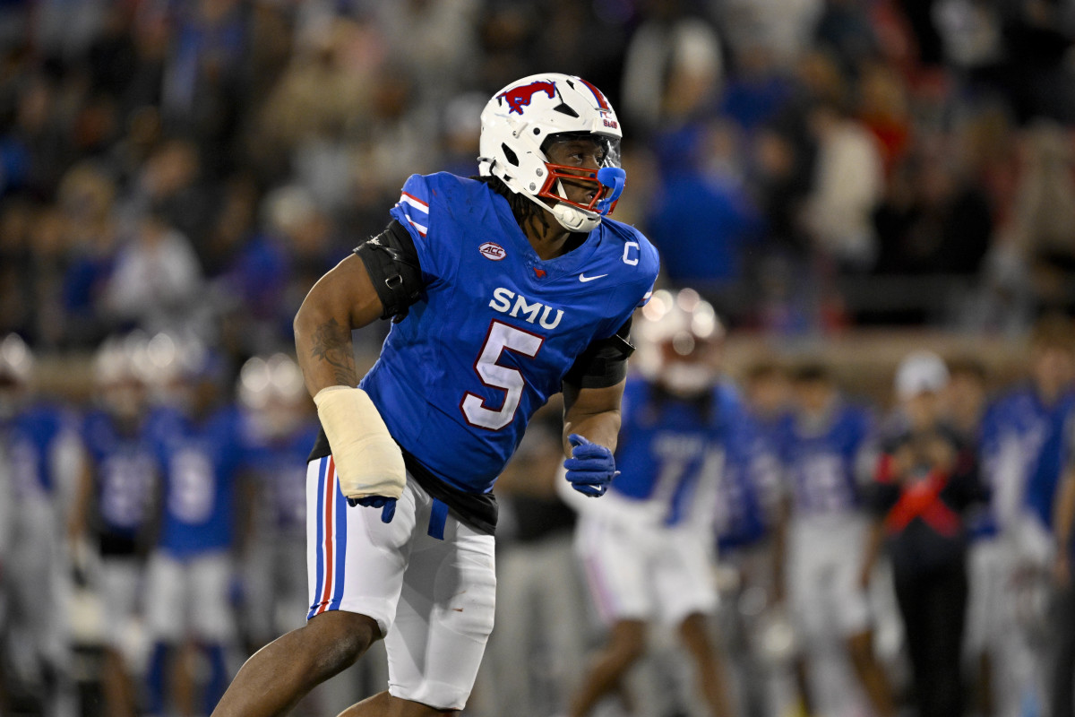 SMU DL Elijah Roberts drafted by Tampa Bay Buccaneers in NFL Draft ...