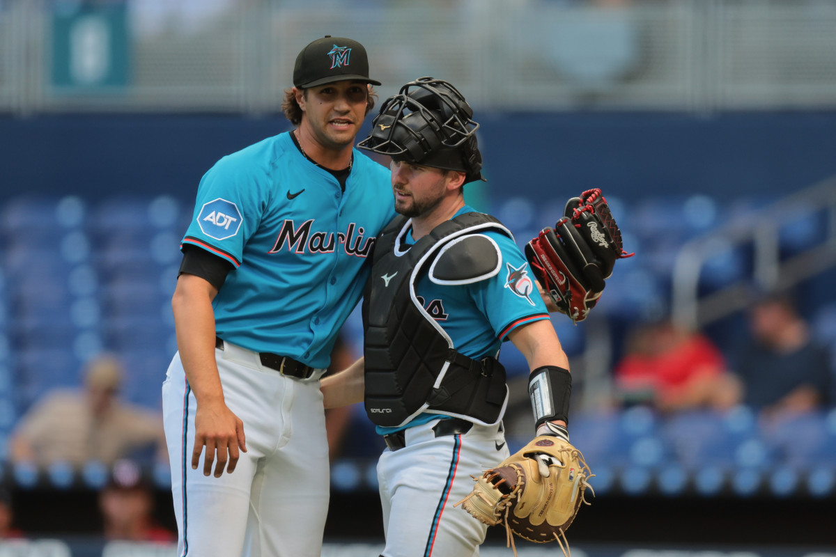 MLB Team Draws Embarrassing Crowd at Tuesday Night Home Game - Athlon ...