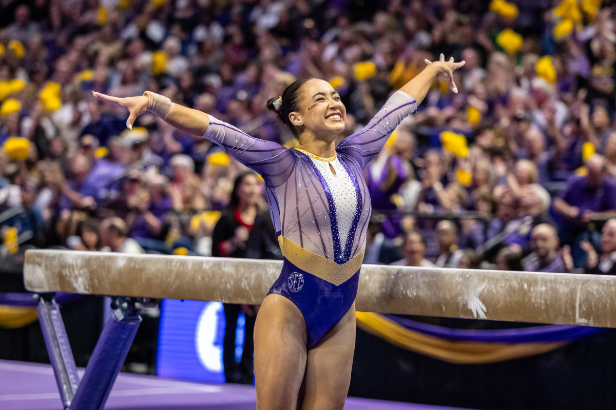 Joe Jonas Hypes up LSU Gymnastics Ahead of National Championships ...