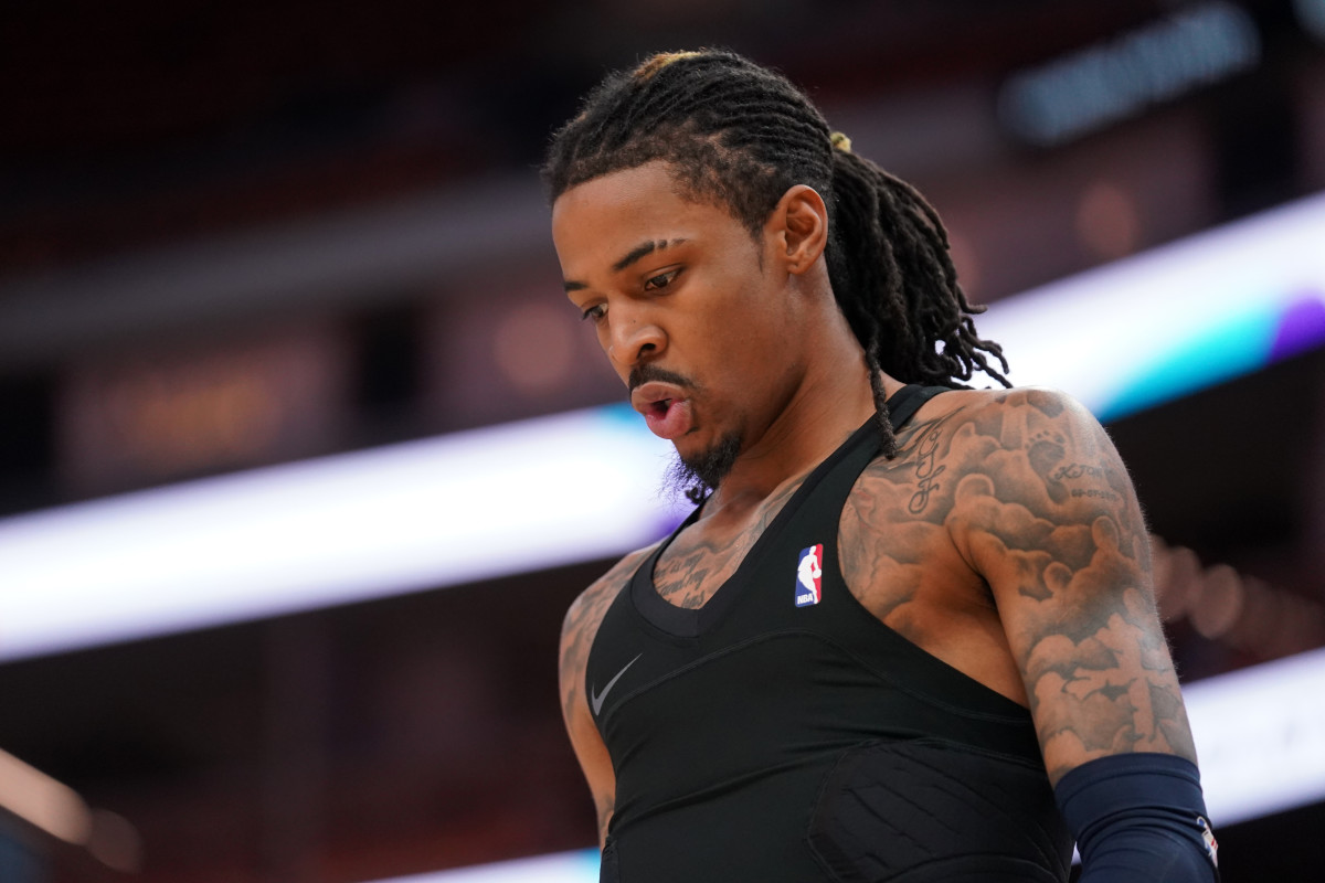 Ja Morant Forced to Return to Grizzlies Game Immediately Following Injury - Athlon Sports