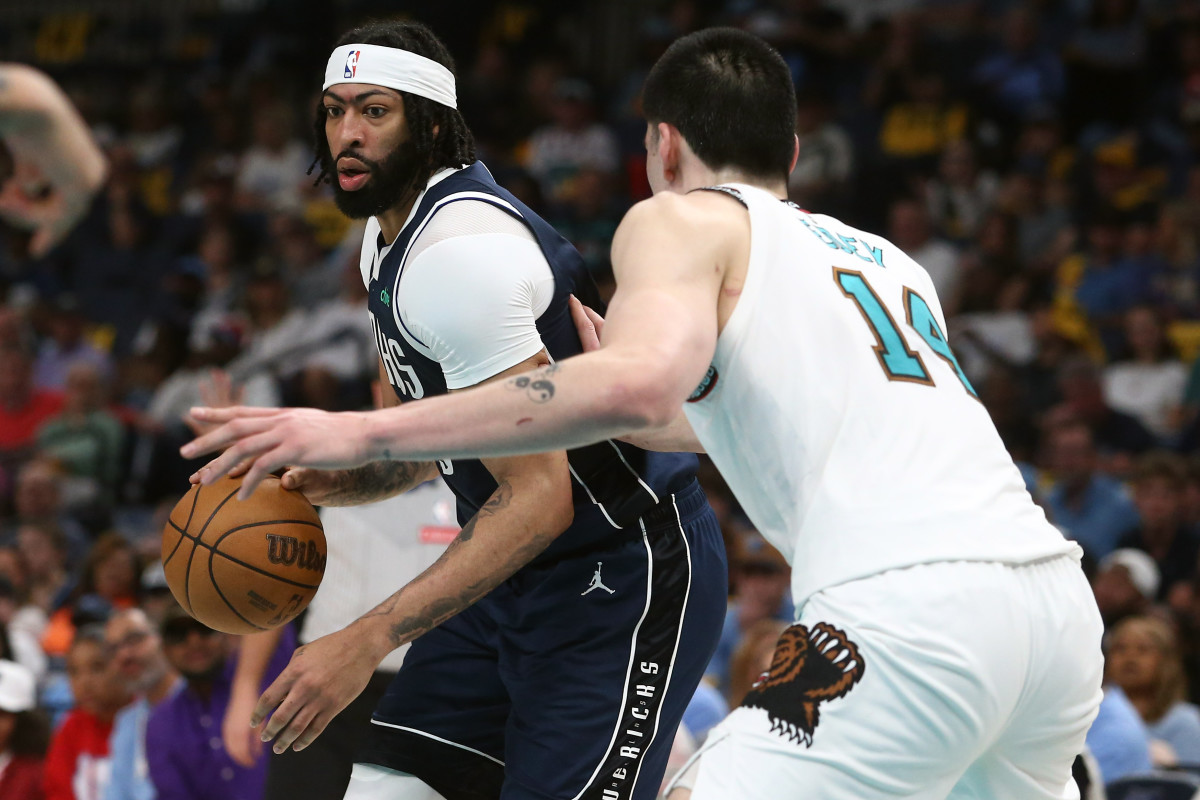 Nico Harrison’s Behavior After Anthony Davis Injury vs. Grizzlies Turns ...