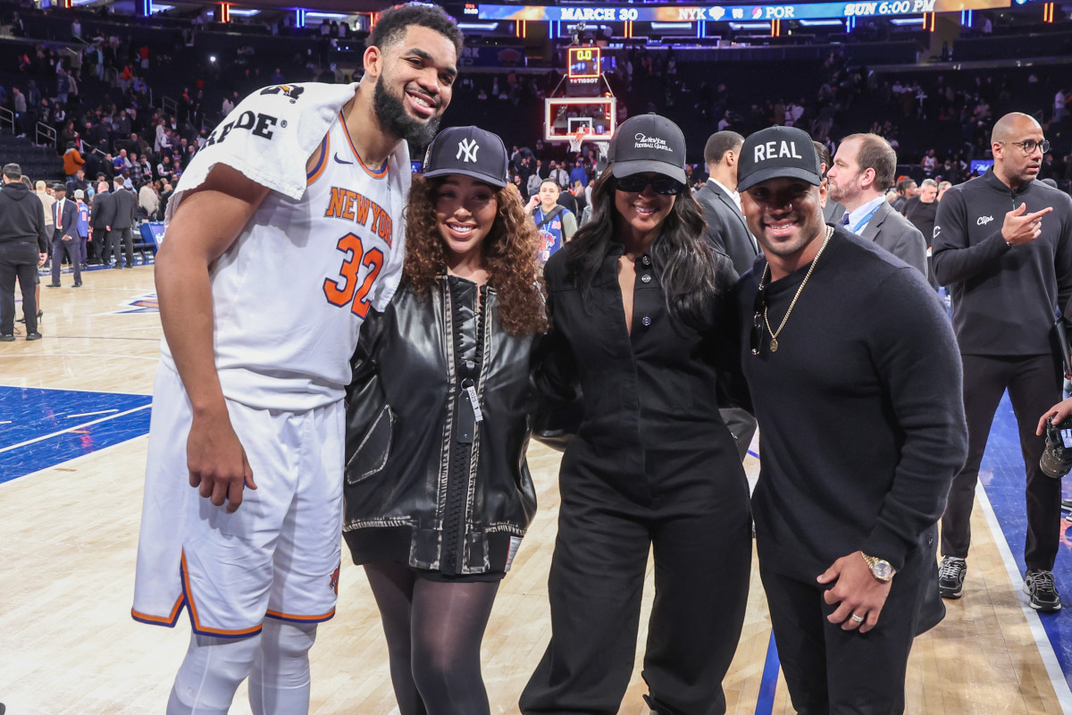 Ciara, Russell Wilson Interaction With Knicks Players After Game 1 Win is Turning Heads - Athlon ...