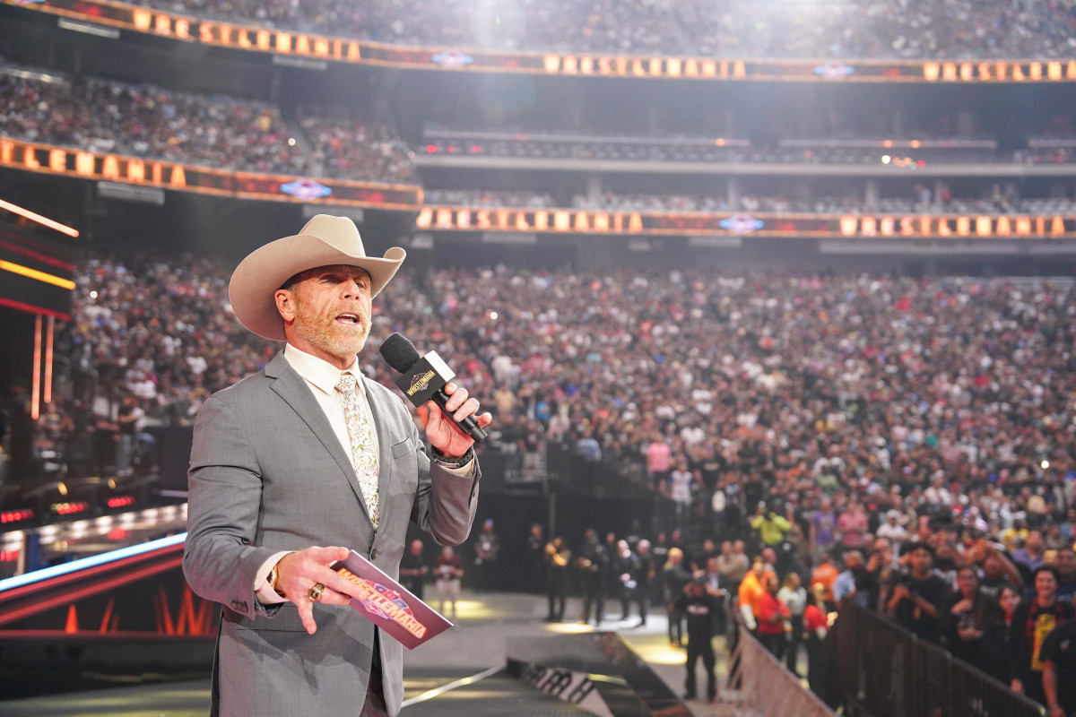 WWE Star Shares Thoughts on Shawn Michaels as a Boss - Athlon Sports