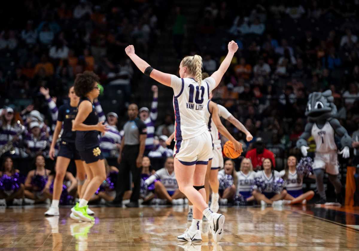Chicago Sky Send 3-Word Message After Hailey Van Lith's Admission ...