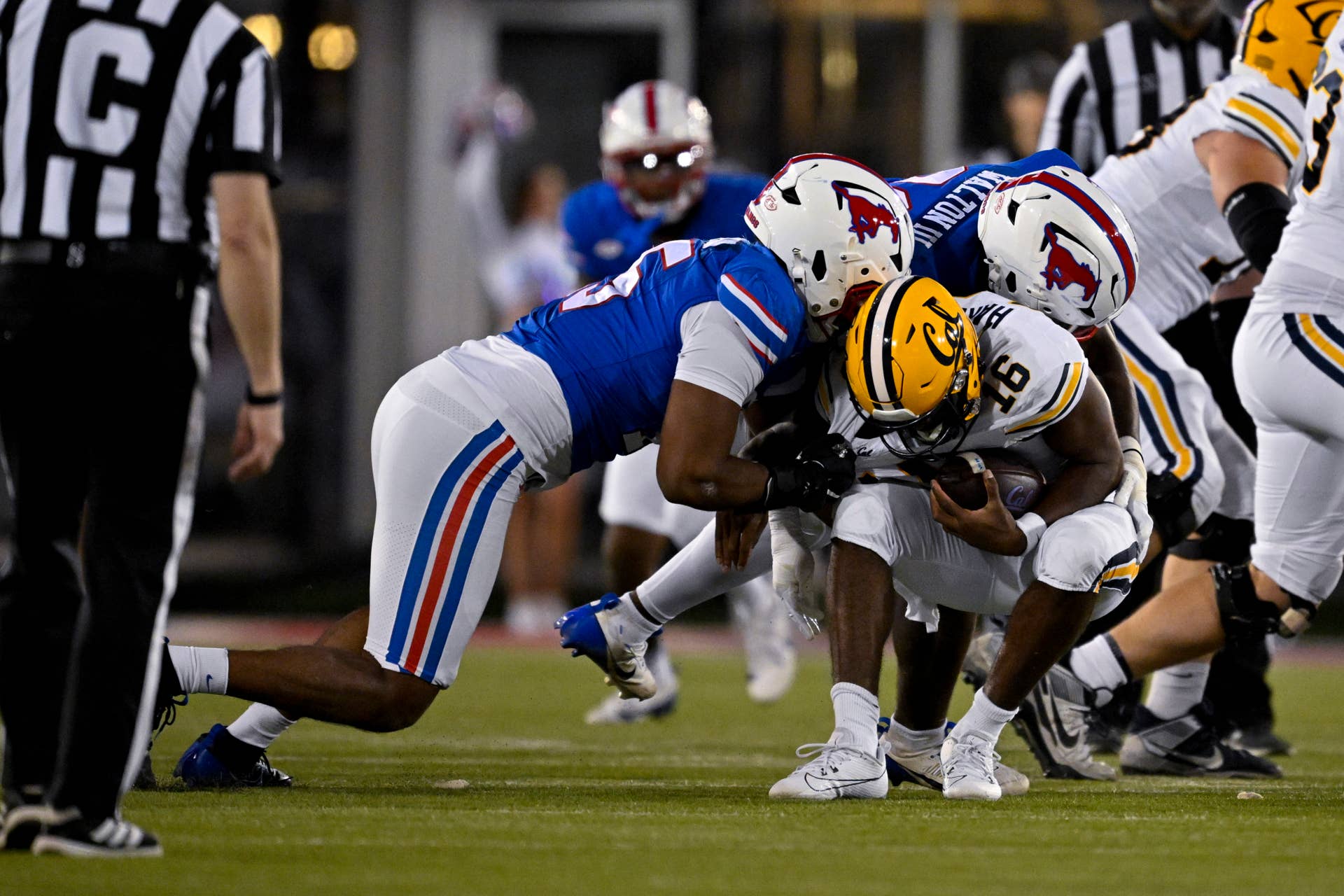 SMU Football adds transfer portal addition to improve defensive line ...