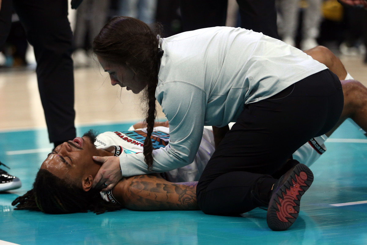 Ja Morant Sends Message After Unfortunate Injury News - Athlon Sports