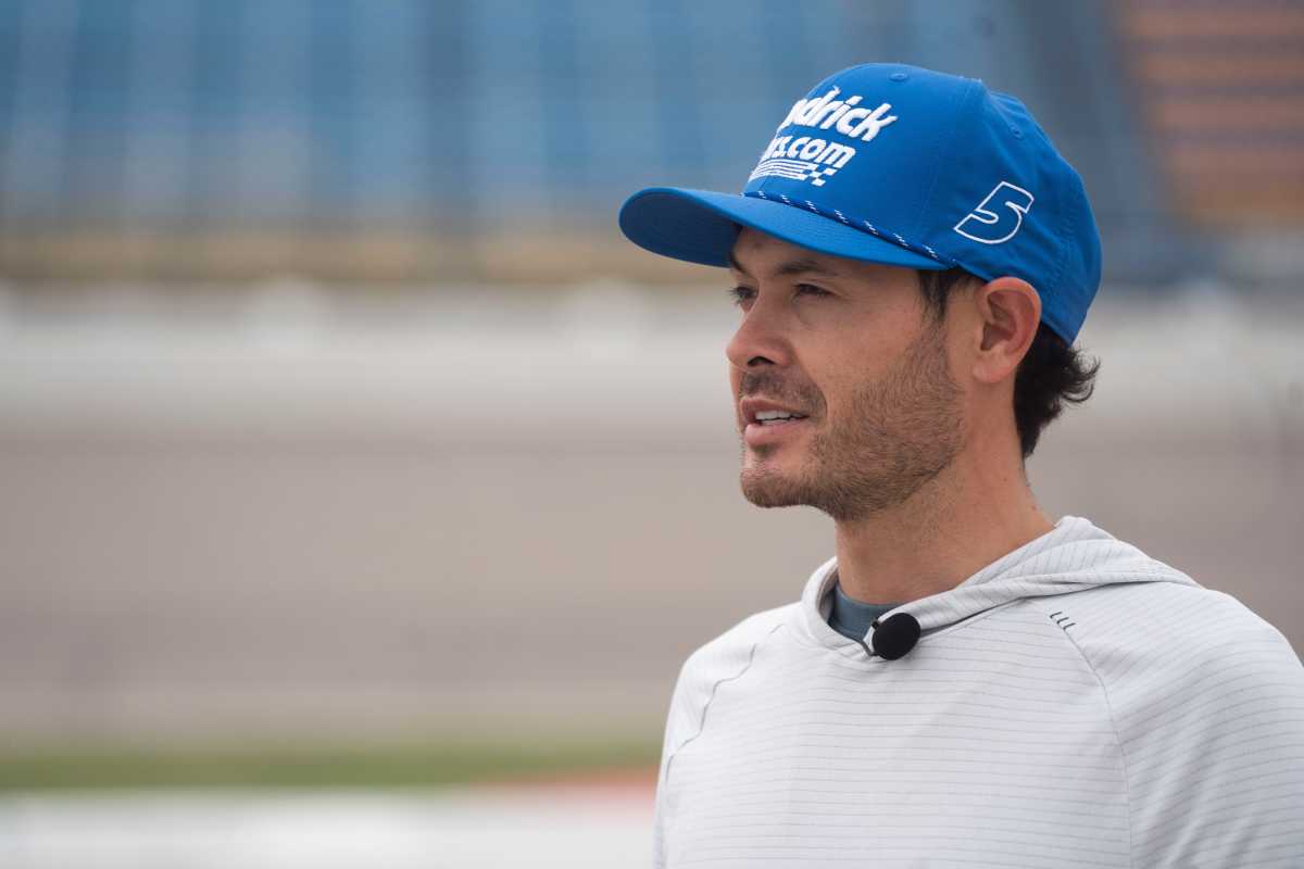 F1 Fans Troll Kyle Larson After Indy 500 Crash Following Max Verstappen ...