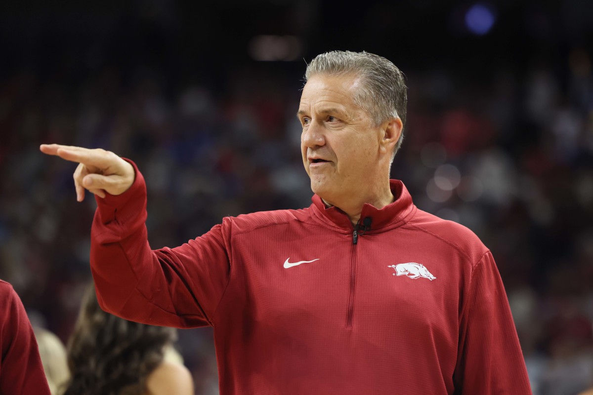 Arkansas Head Coach John Calipari Receives Unfortunate News on ...