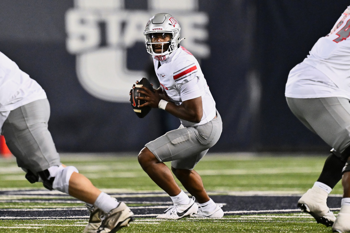 Raiders Sign 28-TD Dual-Threat QB With Las Vegas Ties After NFL Draft - Athlon Sports