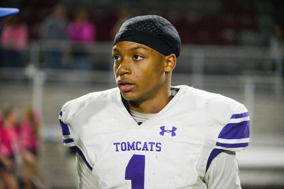 Top 10 CB Commits To Rising SEC Program Over Notre Dame, Georgia ...