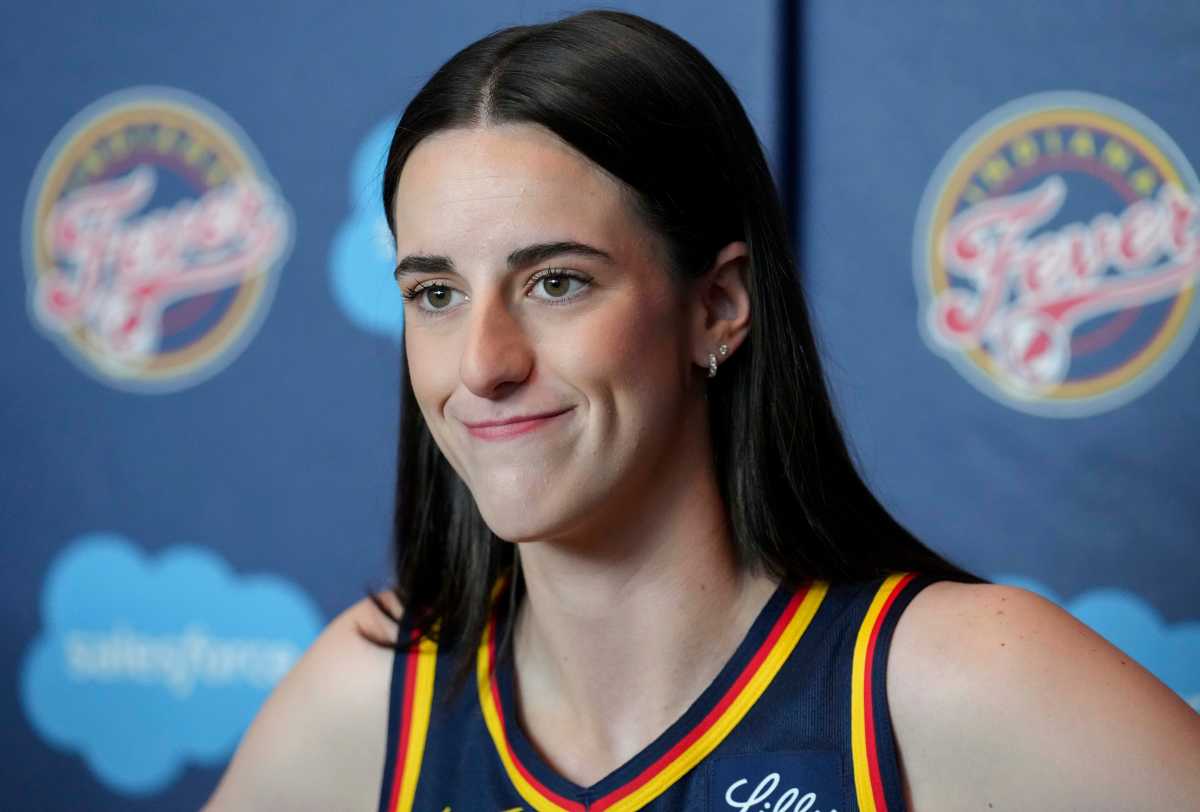 Caitlin Clark Reacts to Exciting Message From Indiana Fever Coach - Athlon Sports