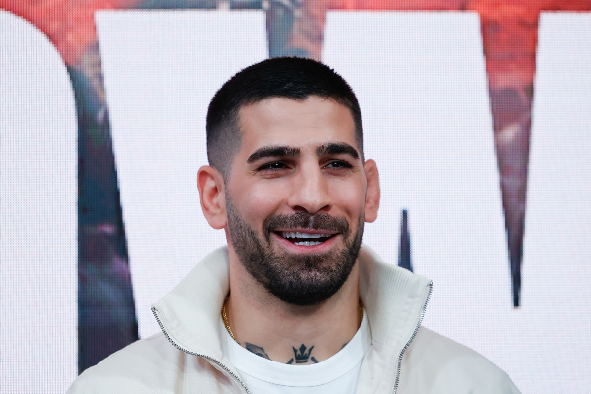 'He’s Jacked!' – Ilia Topuria Photo Shows Lightweight Transformation ...