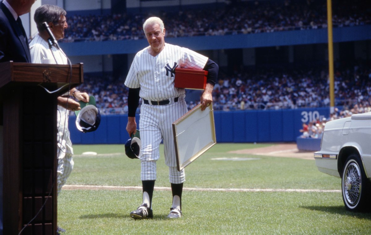 Yankees Introduce Softball Game to Old-Timers' Day for First Time in ...