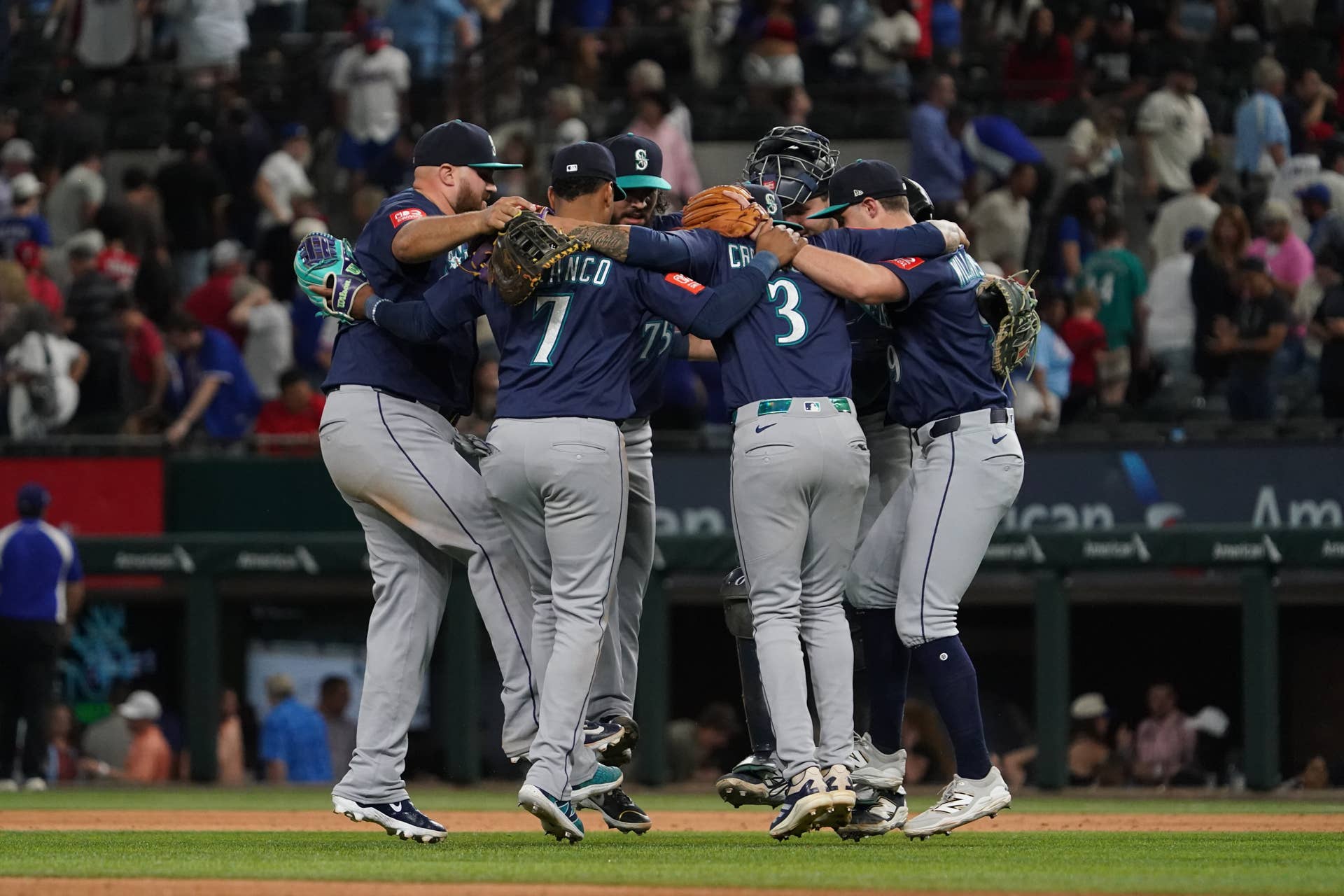 Seattle Mariners Series Win Streak Longest Since 2022 - Athlon Sports