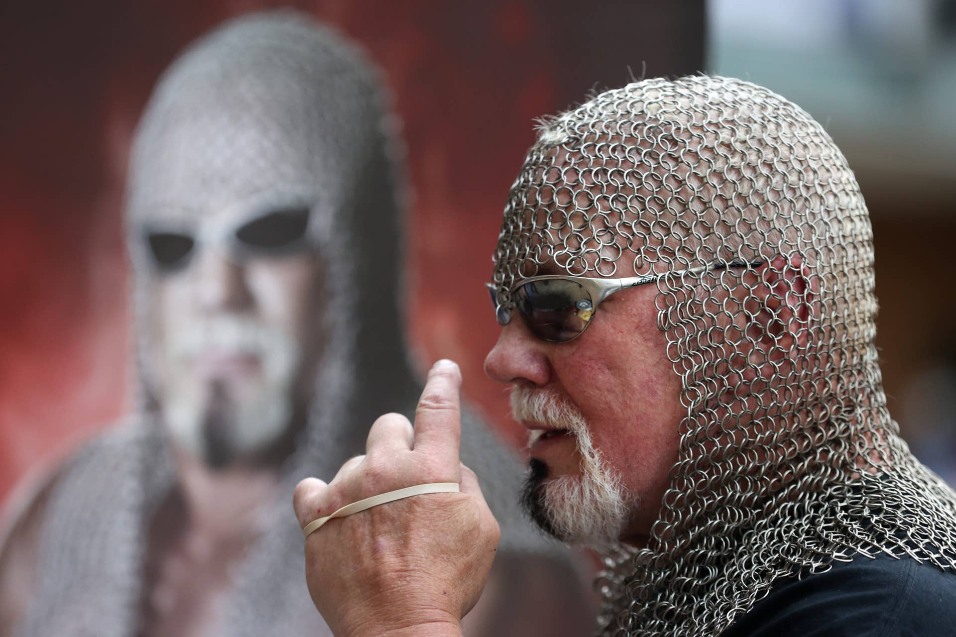 Scott Steiner's Hilarious Tweet About the Viral 100 Men vs. 1 Gorilla ...