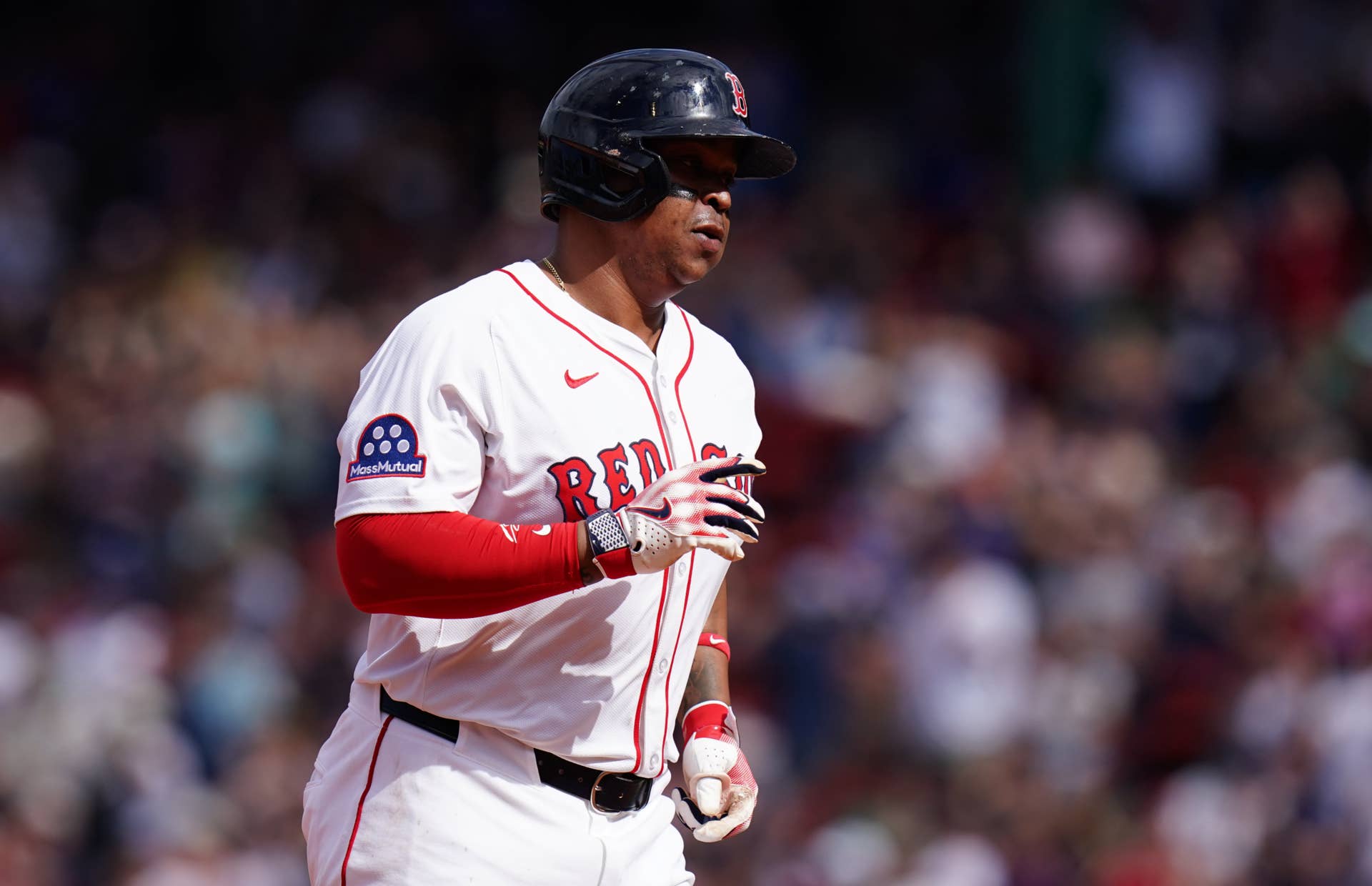 Rafael Devers Sparks Fan Uproar After Boldly Defying Red Sox Request ...