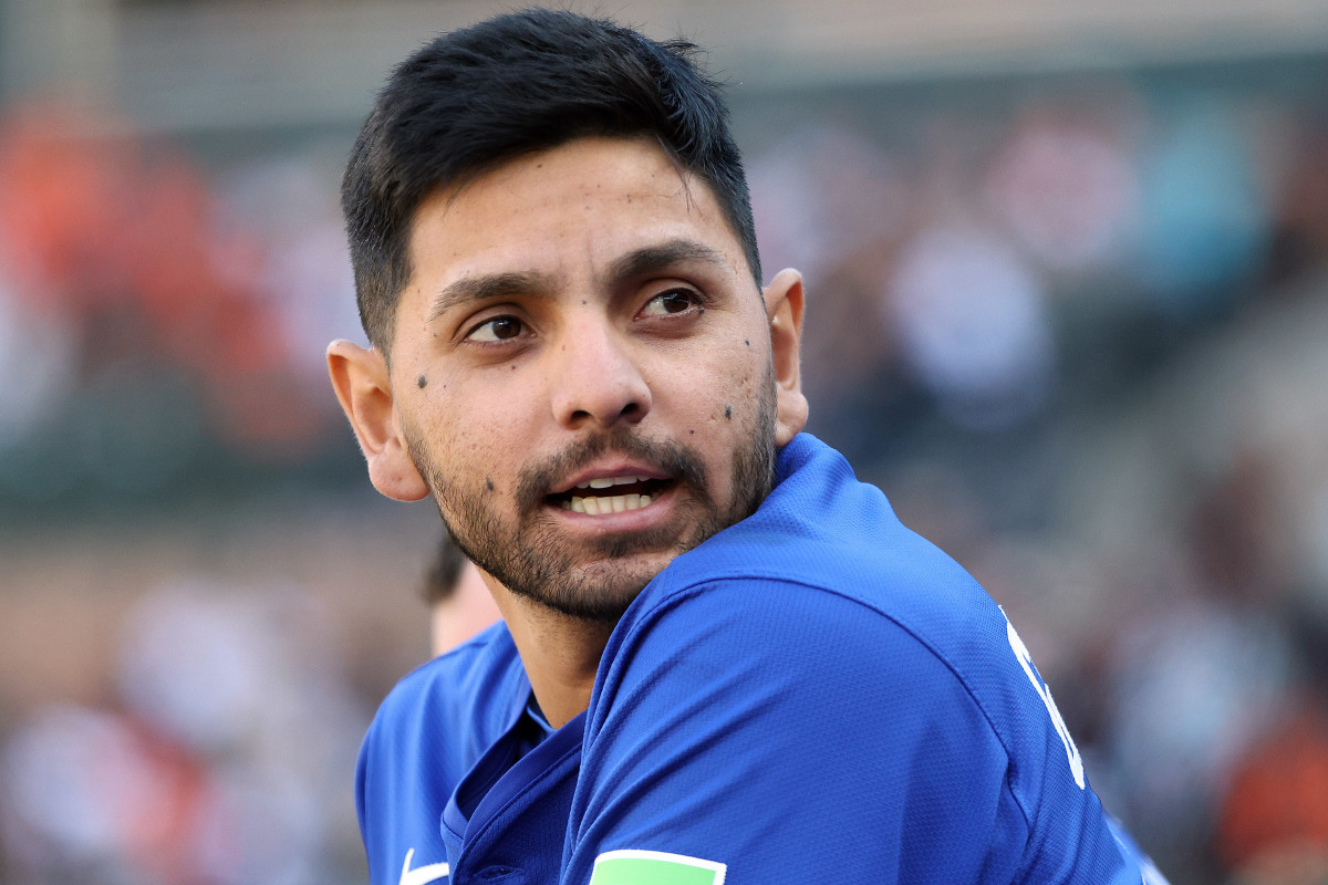 Blue Jays Make Move After Andres Gimenez News - Athlon Sports