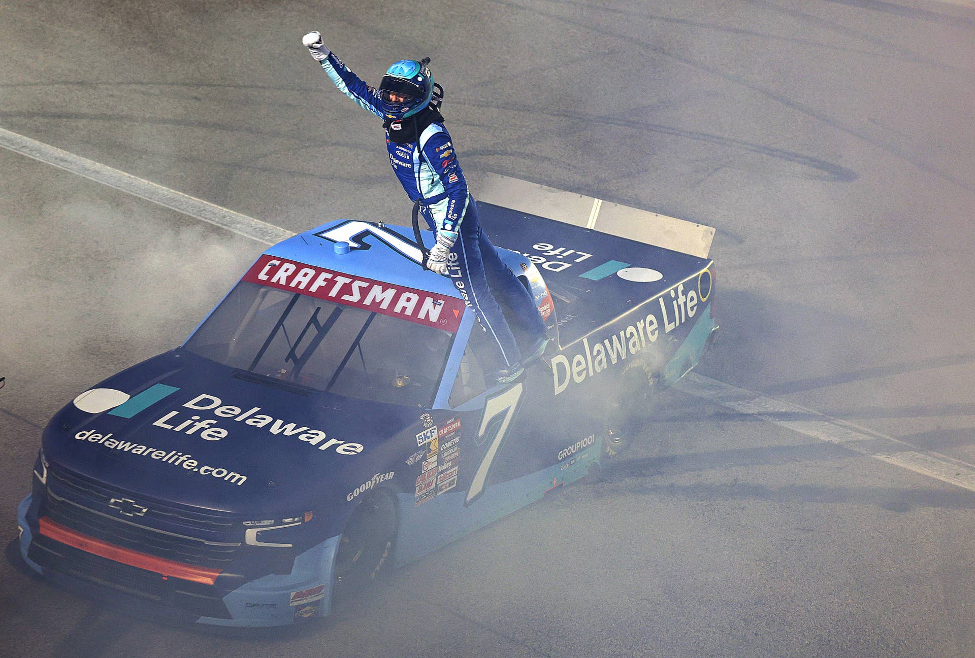 Carson Hocevar Flips Off Another Driver While Taking Checkered Flag to ...